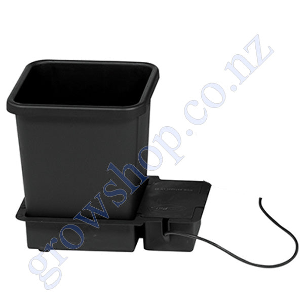 Home › Autopot 15 Litre 1 Pot Module complete with Aqua Valve pack